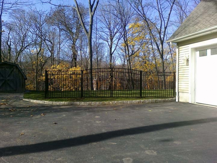 Gallery – Vanguard Aluminum Fences